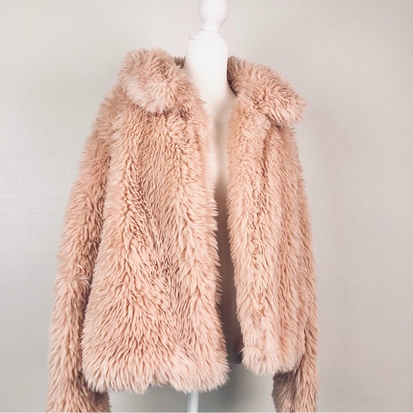 wild fable | Jackets & Coats | Wild Fable Faux Fur Coat Jacket | Poshmark